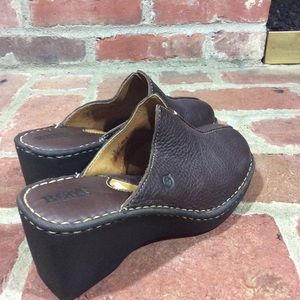 Born | Shoes | Born All Leather Upper Split Toeseam Clogs Mules | Poshmark